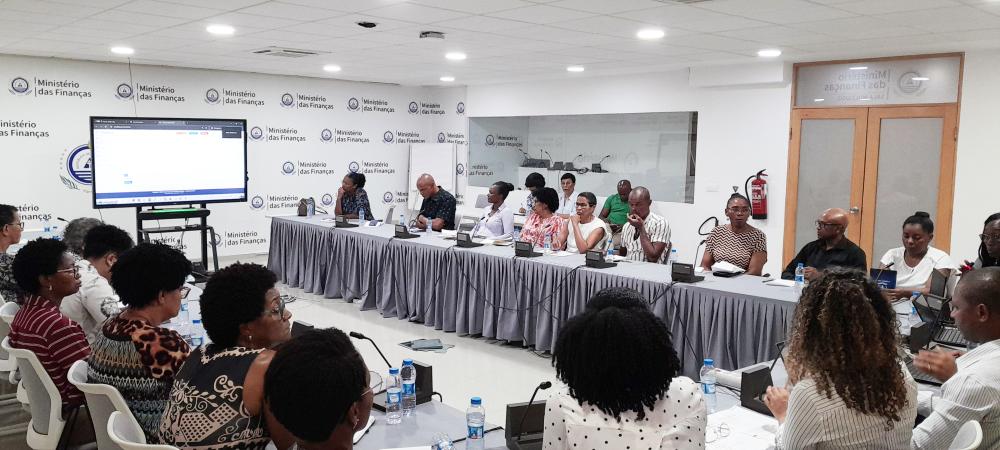 DNRE REALIZA FORMAÇÃO/SESSÃO INTERNA DE ESCLARECIMENTO SOBRE E-FATURA ...